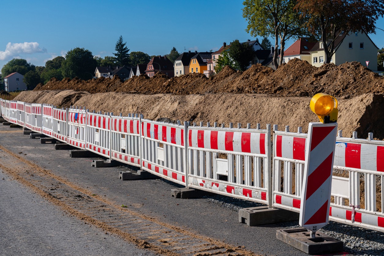Types Of Construction Barricades